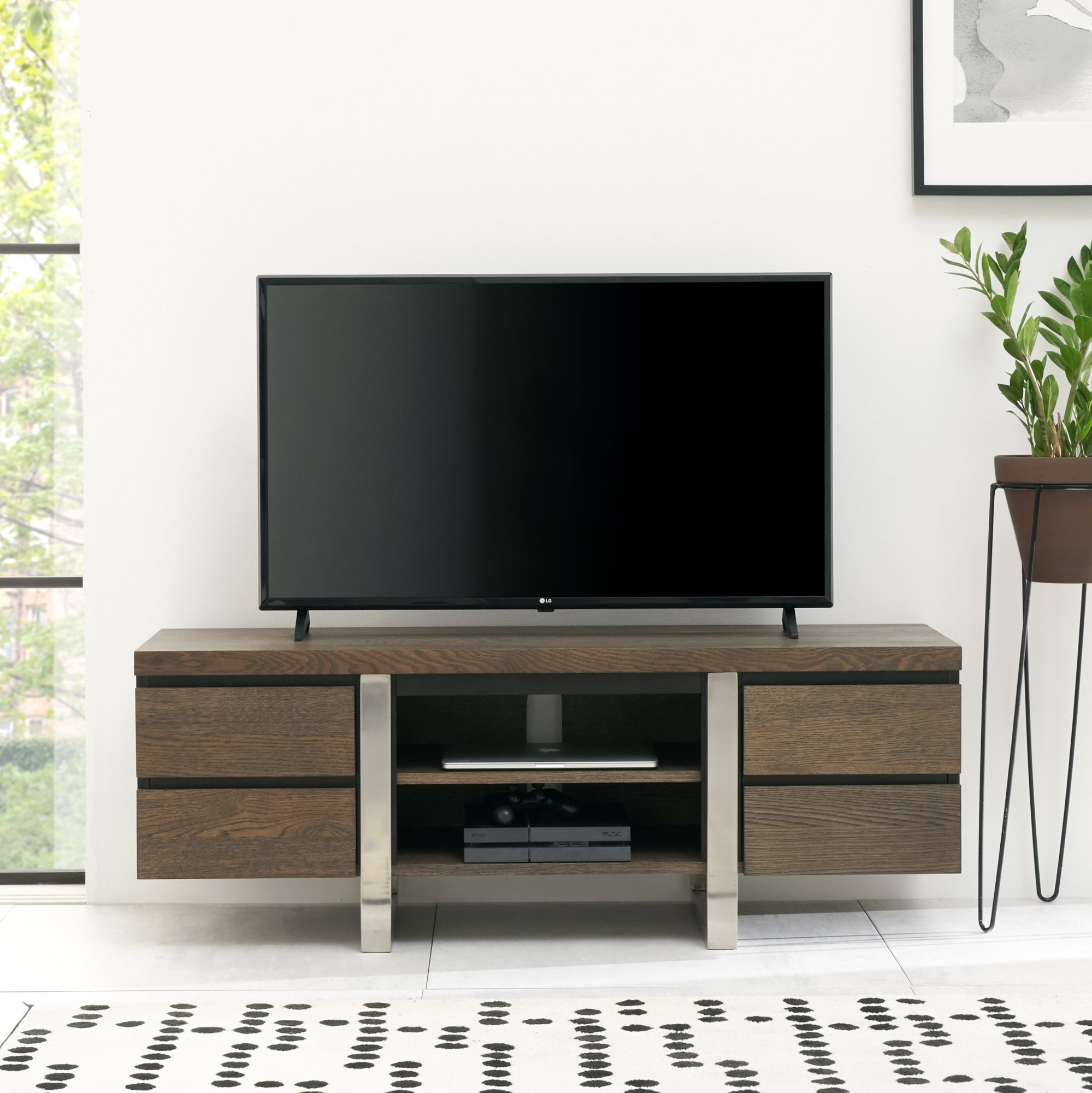 Tivoli Dark Oak Wide Media Unit | Living Room Furniture - Bentley ...