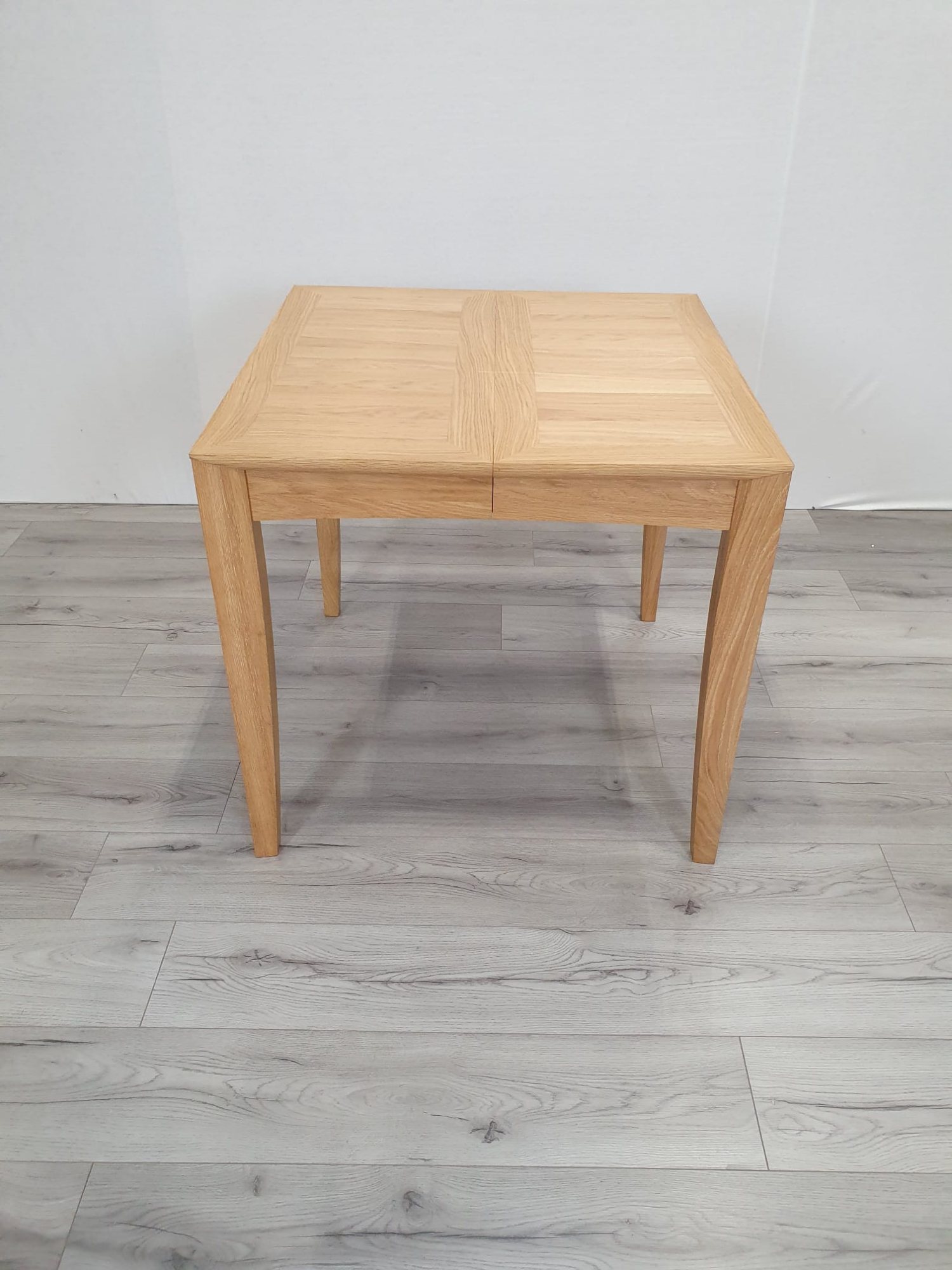 Bergen Oak Extension Table | 2-4 Seater | Dining Furniture - Bentley ...