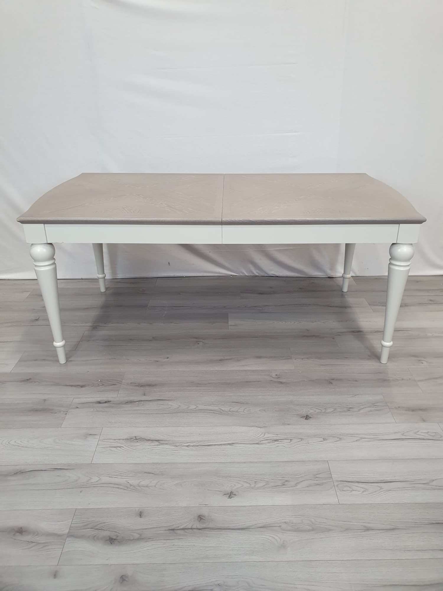 Montreux Grey Washed Oak & Soft Grey Table | 6-8 Seater - Bentley ...