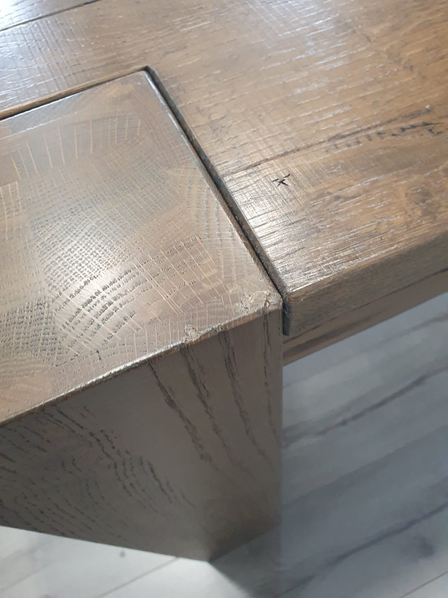 Signature Collection Logan Fumed Oak 6-8 Seat Extending Dining Table ...